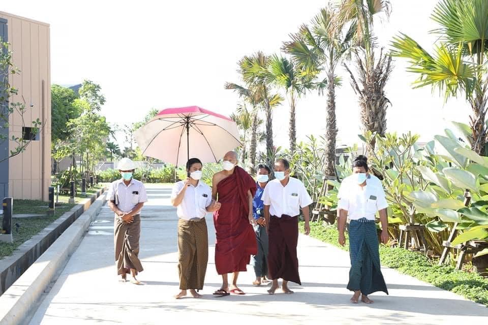 ဒေါက်တာ အရှင်နန္ဒမာလာ ဘိဝံသ University Of Wisdom Land