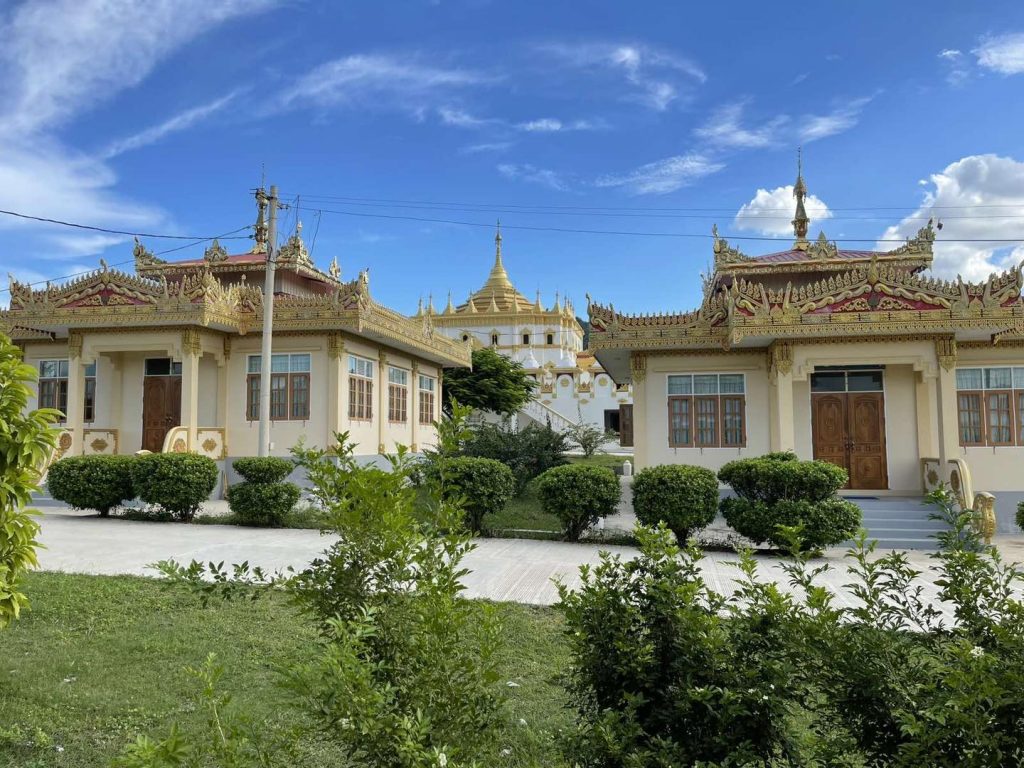 ဒေါက်တာ အရှင်နန္ဒမာလာ ဘိဝံသ သစ္စာနန္ဒဓမ္မစင်တာ နှင့် ဒယာနန္ဒ ဝန်းကျင