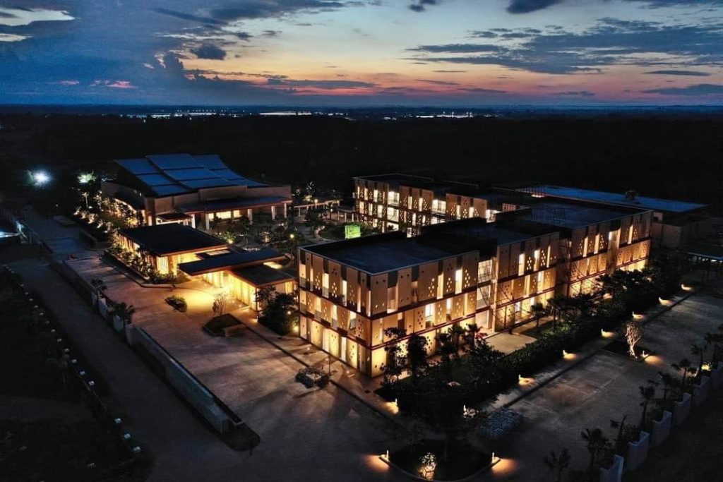ဒေါက်တာ အရှင်နန္ဒမာလာ ဘိဝံသ ယနေ့ ၂၇ ၁၁ ၂၀၂၂ ပညာဘူမိတက္ကသိုလ်အတွင်းရှိ